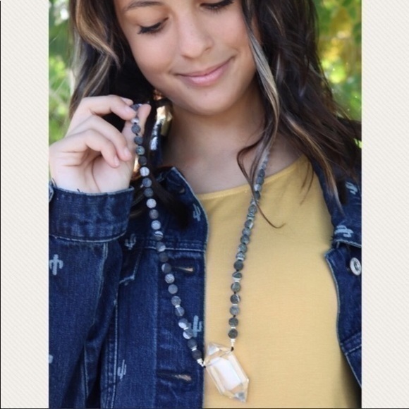 Jewelry | Dragon Vein Agate Crystal Shard Necklace | Poshmark